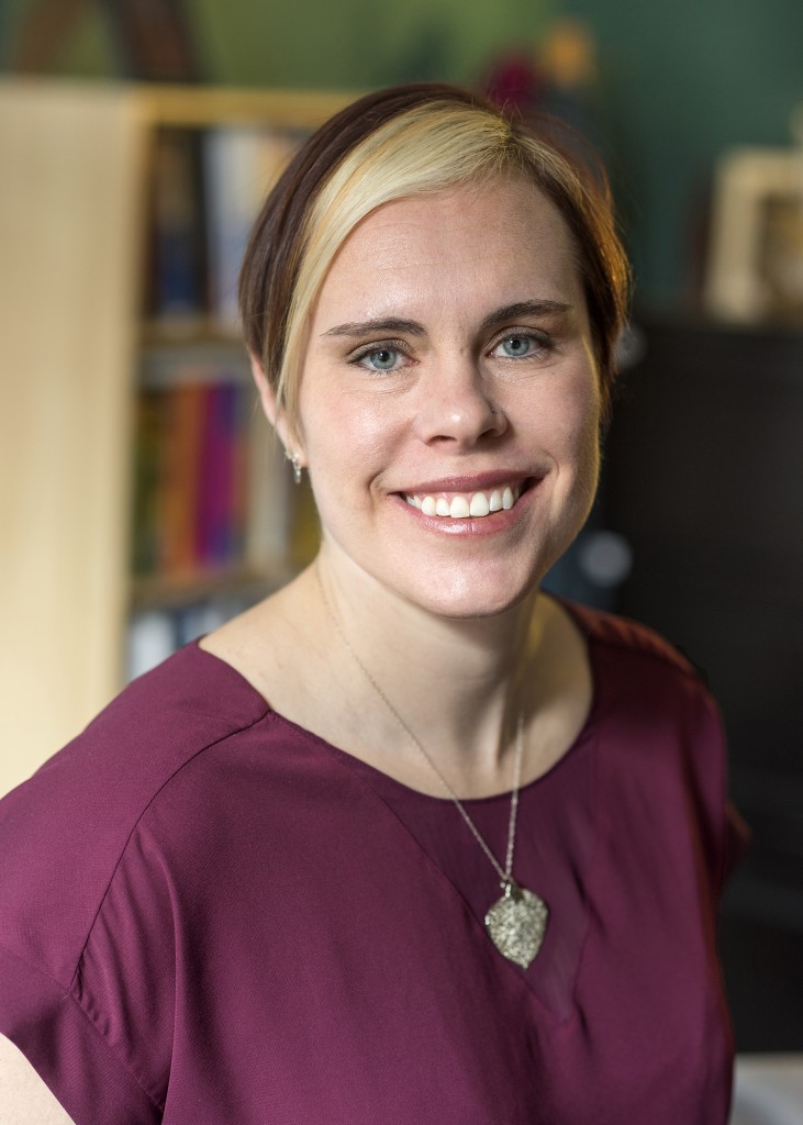 Erin Carlson Receives Presidential Early-Career Award (PECASE) – The ...
